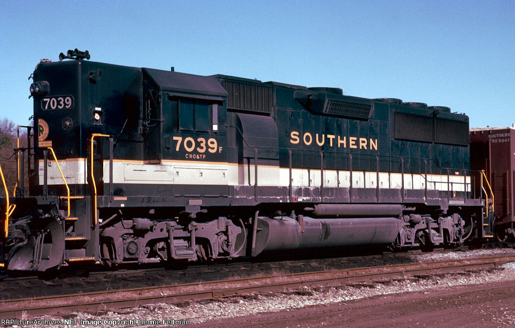 Southern Railway GP50 #7039